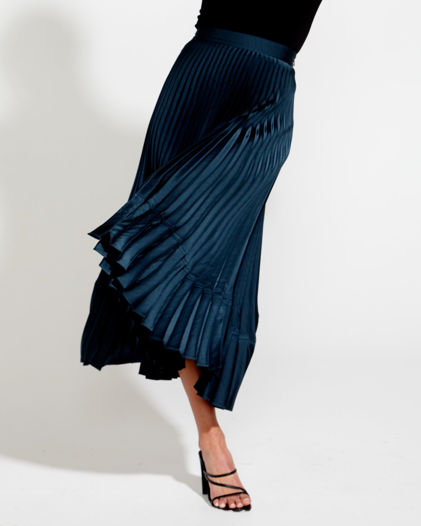 Two Piece Sets – FATE+BECKER
